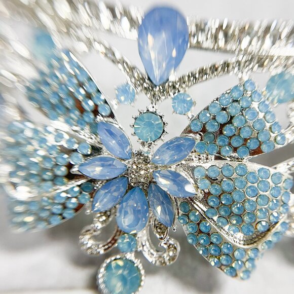 Handmade | Accessories | Vintage Silver Crown Blue Bow Tiara Classic ...